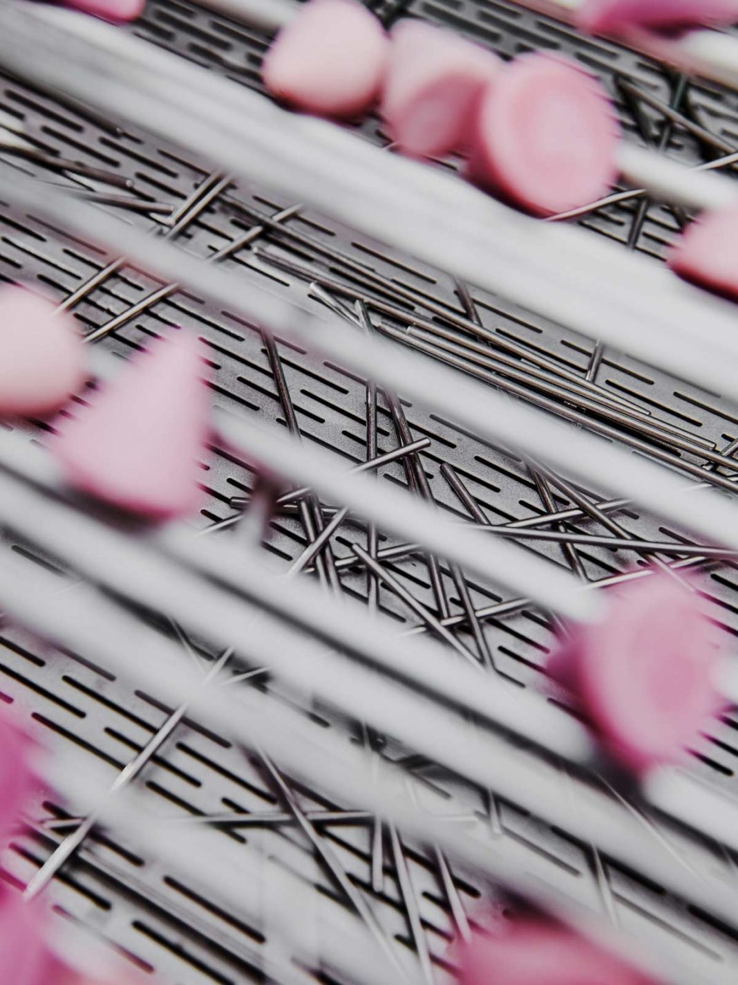 A new approach to deburring, surface smooting and polishing of metal ...